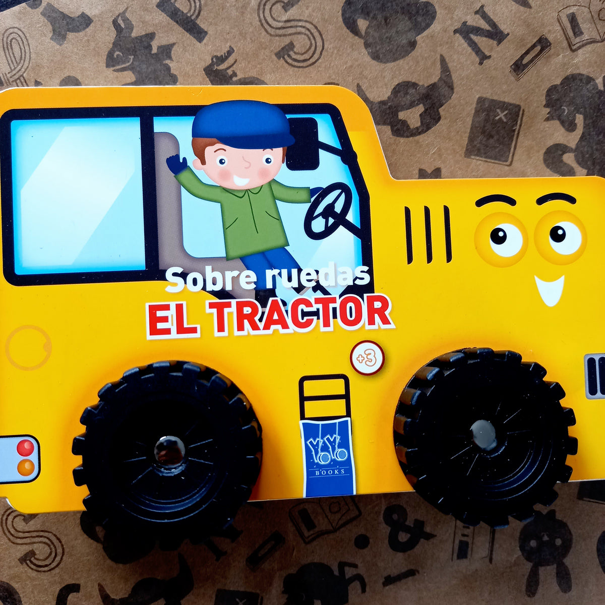 El tractor. Sobre ruedas – Abrecuentos